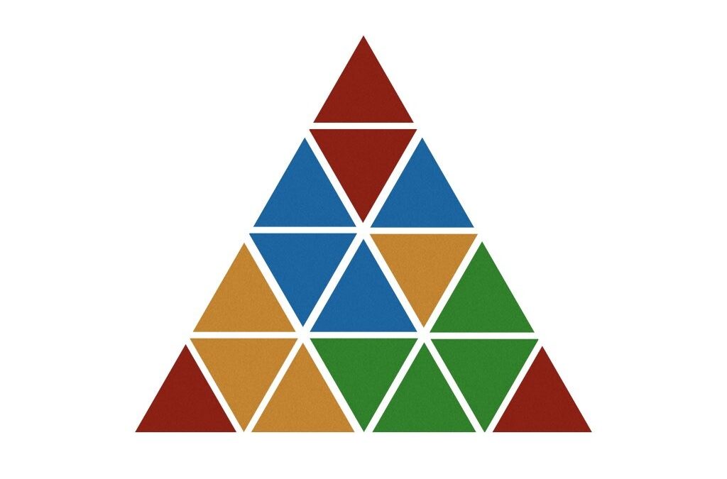 triangle Mikhail.002 | MathPickle